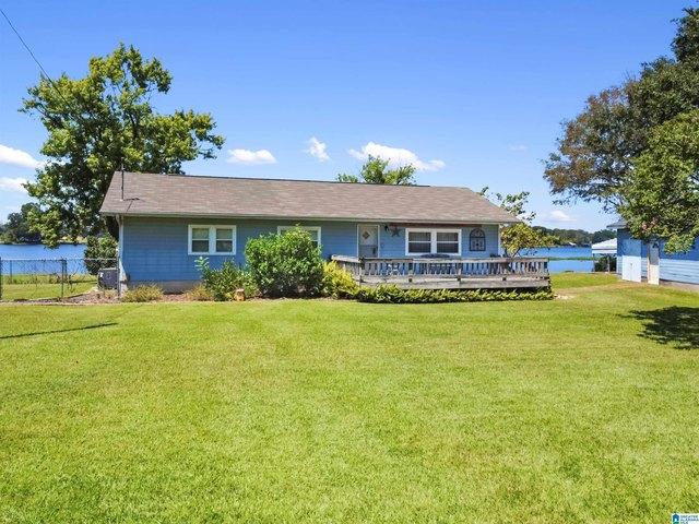 700 Hutchinson Dr, Sylacauga, AL 35151