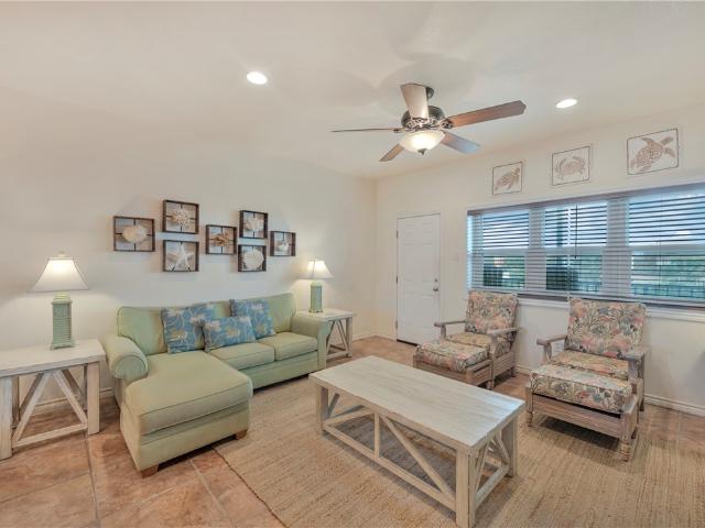 700 Island Retreat Court 38