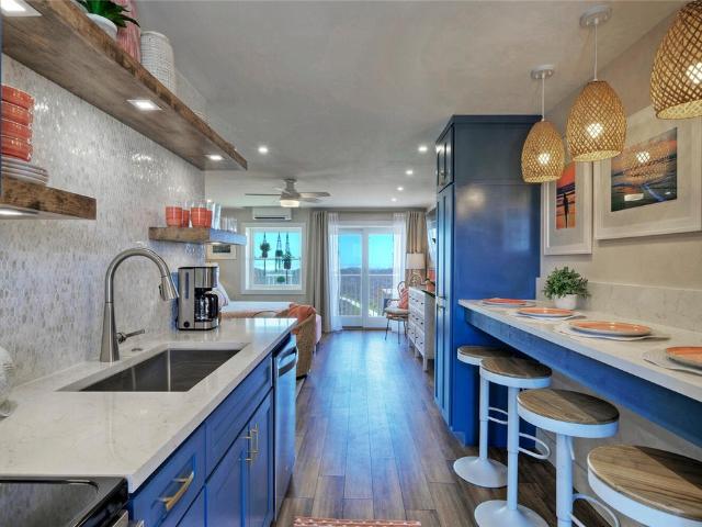 700 Island Retreat Road 146