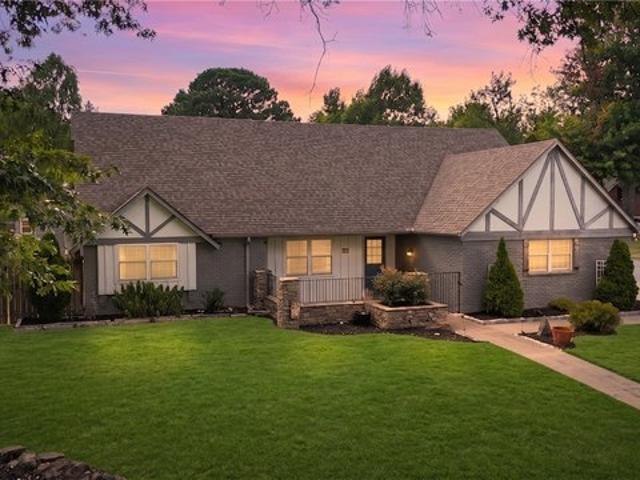 700 Janet St, Springdale, AR 72762