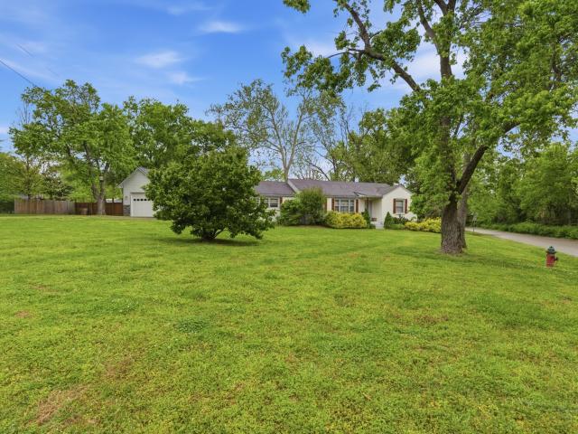 700 Omandale Dr