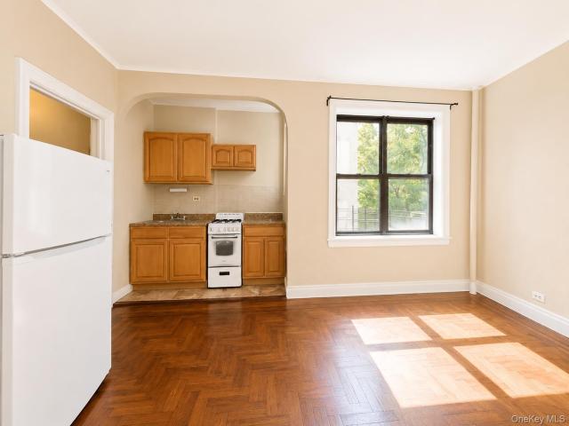 700 Oakland Place 5B