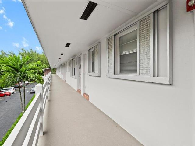 700 Layne Blvd, Unit 316, Hallandale Beach, FL 33009 | MLS #B26014 | Compass