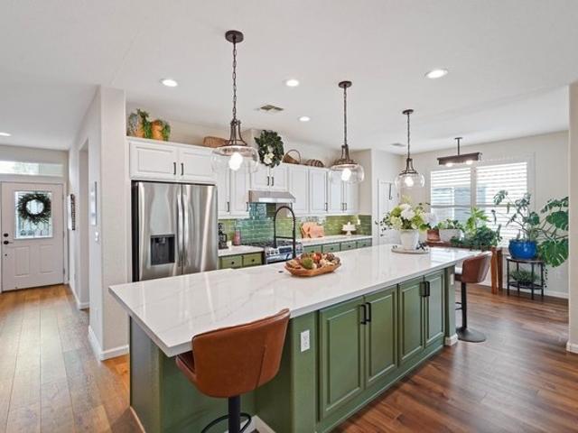 700 Livingston Pl, Rio Vista, CA 94571