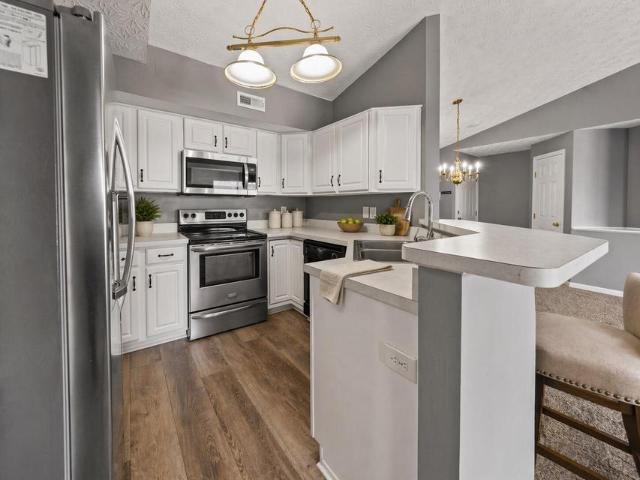 700 Monterey Lane 300