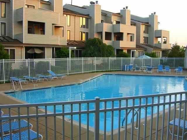 700 Mainsail Ln, Unit 700, Secaucus, NJ 07094 | MLS #260003 | Compass
