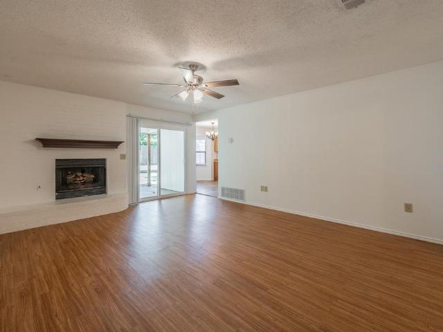 700 Mann Court