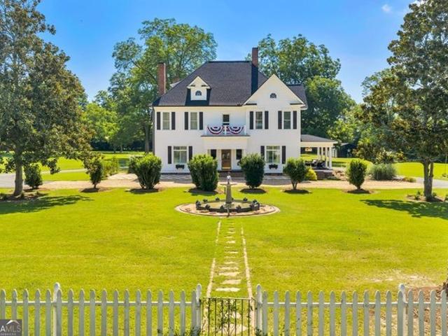 700 N 3rd St, Vienna, GA 31092