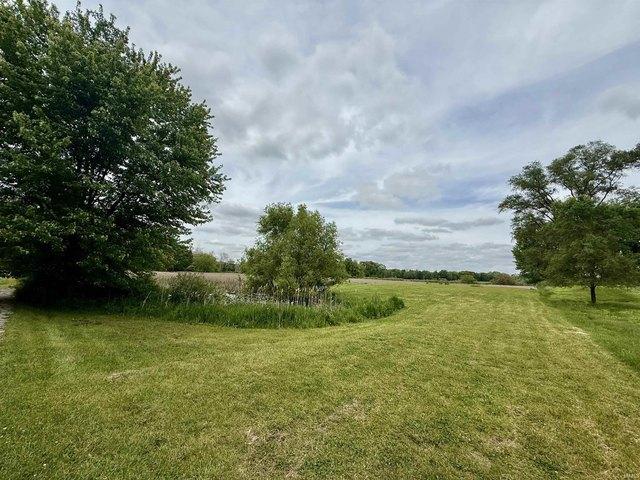 700 N West St, Warsaw, IN 46580