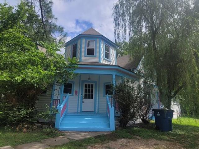 700 N Dallas St, Ennis, TX 75119