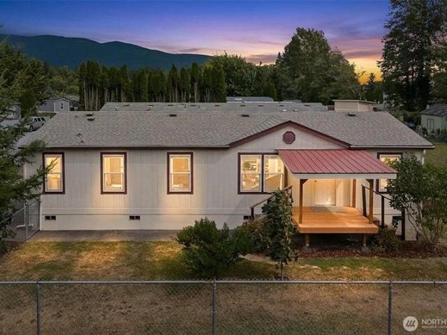700 N Reed St Unit 30, Sedro Woolley, WA 98284