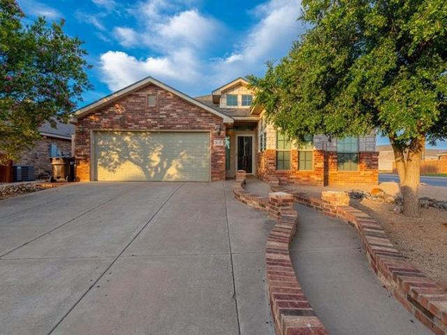 700 Nolan Ryan Dr, Midland, TX 79706