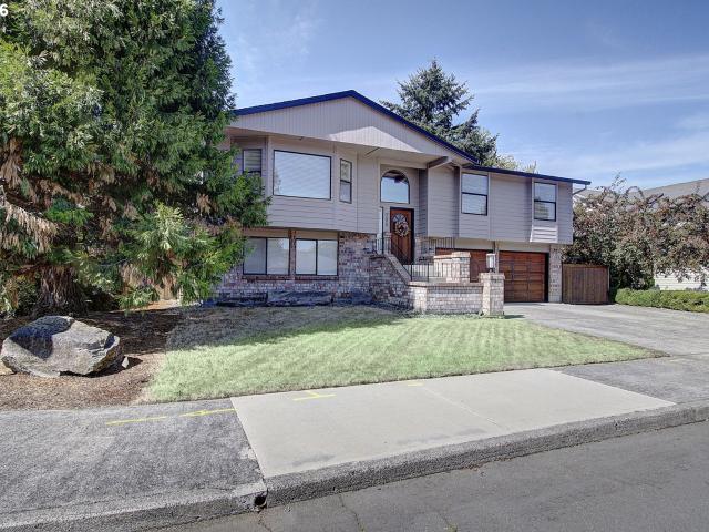 700 NE 159TH CT