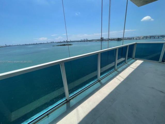 700 Ne 25Th St 1404, Miami, FL