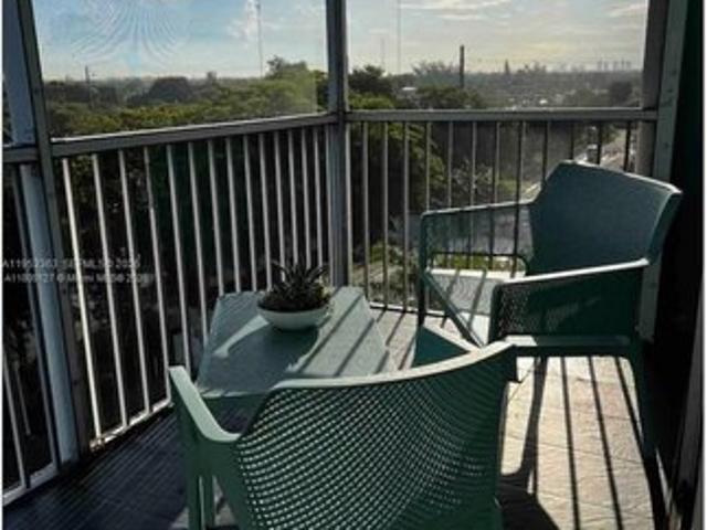 700 NW 214th St Apt 719, Miami Gardens, FL 33169