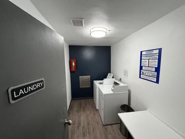 700 S. Berendo Ave 1 Bedroom Apartment for Rent at 700 S Berendo St, Los Angeles, CA 90005 Wilshire Center Koreatown