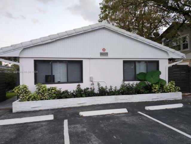 700 SE 14th Ct #1 3, Fort Lauderdale, FL 33316