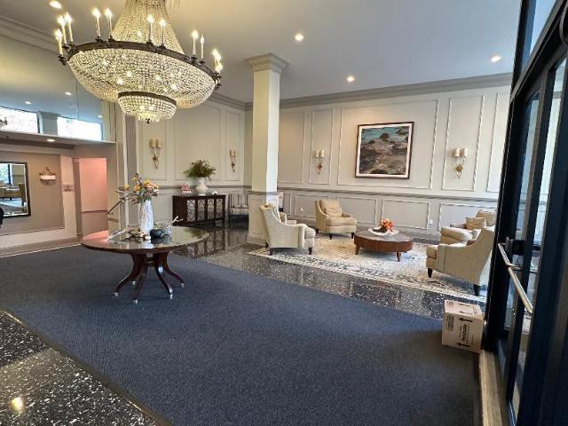 700 Shore Road 6EE
