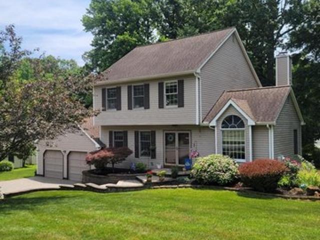 700 Springcreek Ct, Newark, DE 19702