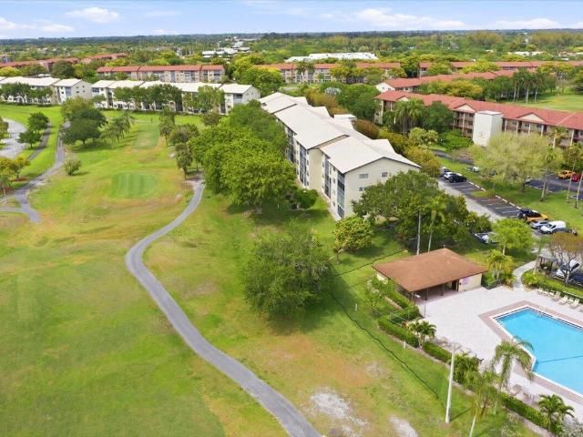 700 SW 128th Ave, Unit 310C, Pembroke Pines, FL 33027 | MLS #B26015