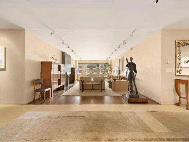 700 Park Avenue, New York, NY