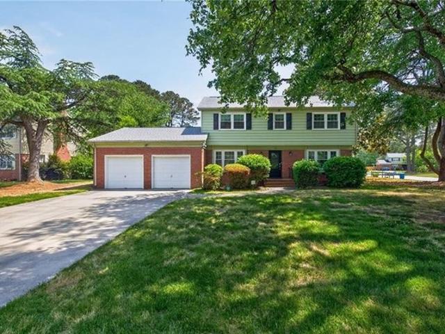 700 Pelham Pl, Virginia Beach, VA 23452