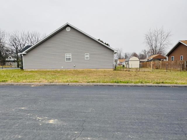 700 Robin Road