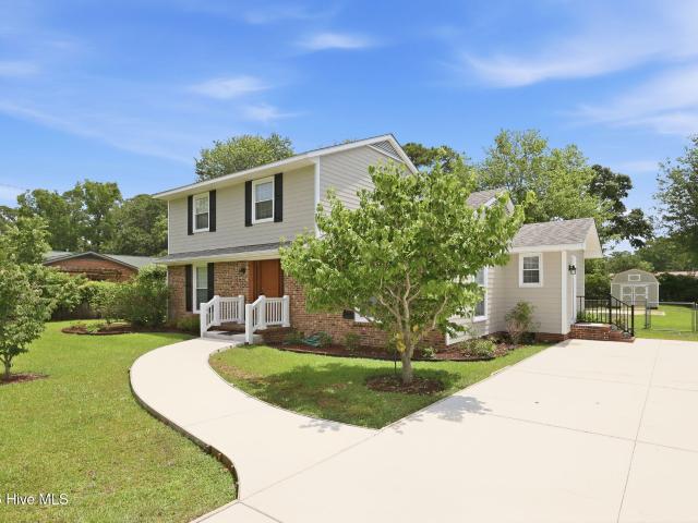 700 Robin Road