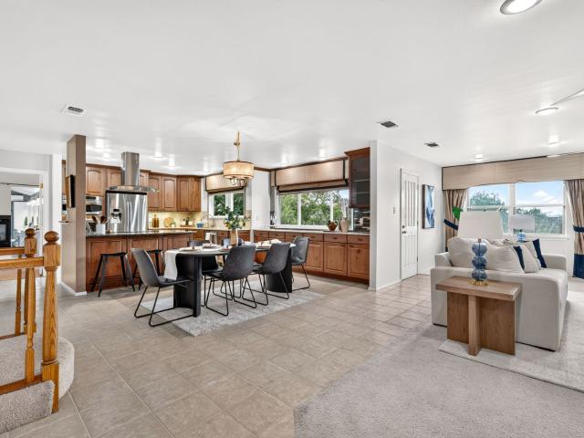 700 Rogart Drive, Spicewood, US, TX