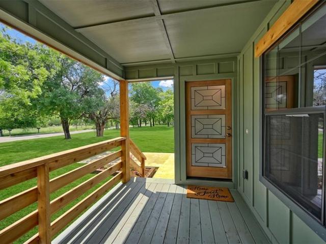 700 Rice St, Rockdale, TX 76567