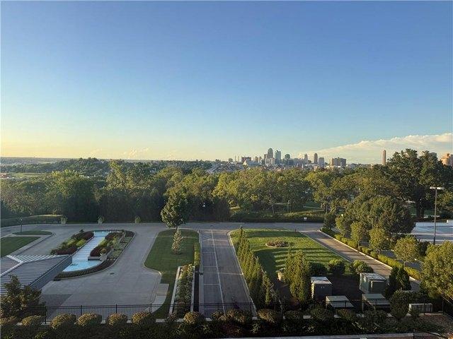 700 W 31st St Ste 304, Kansas City, MO 64108