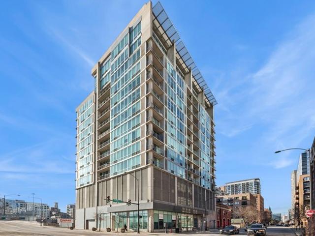 700 W Van Buren St Apt 1105, Chicago, IL 60607