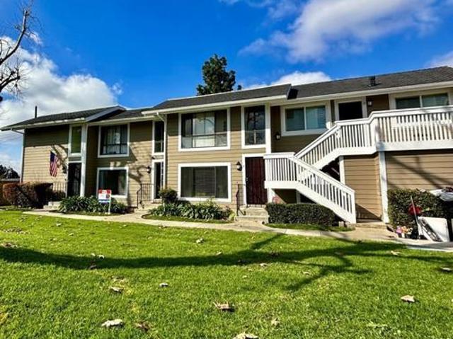 700 W Walnut Ave #19, Orange, CA 92868