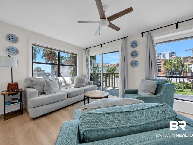 700 W Beach Blvd 101