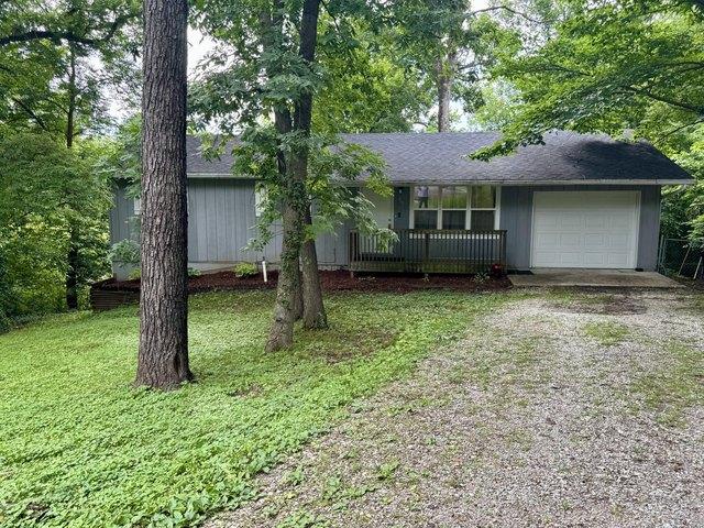 700 W Bon Gor Ct, Columbia, MO 65202