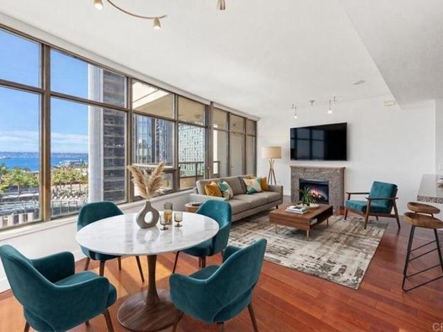 700 W E St Unit 801, San Diego, CA 92101