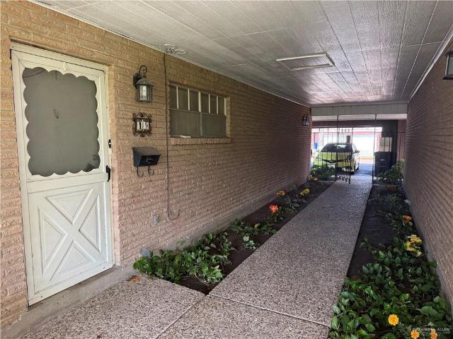 700 W Fern Avenue 19