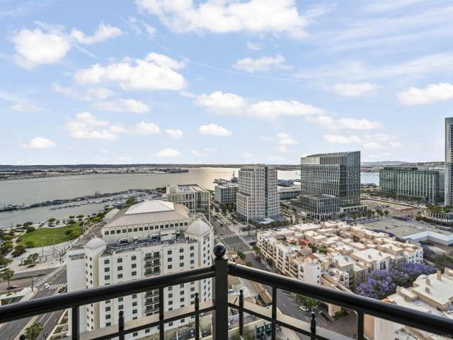 700 W Harbor Dr, Unit 2501, San Diego, CA 92101 | MLS #260011