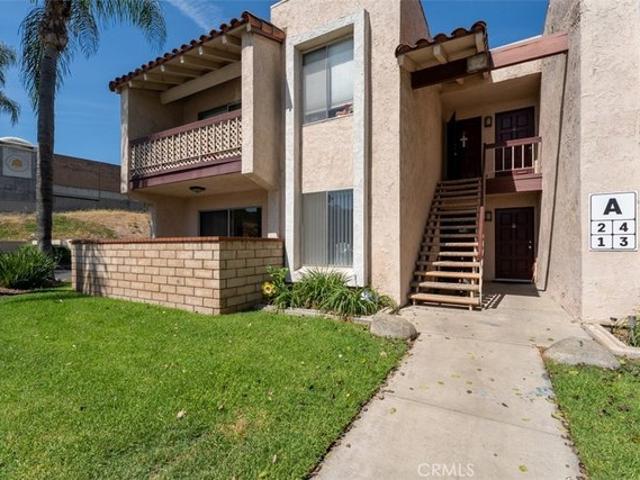700 W LA Veta Ave Unit A1, Orange, CA 92868