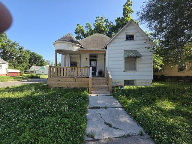 700 W Rollins St, Moberly, MO 65270