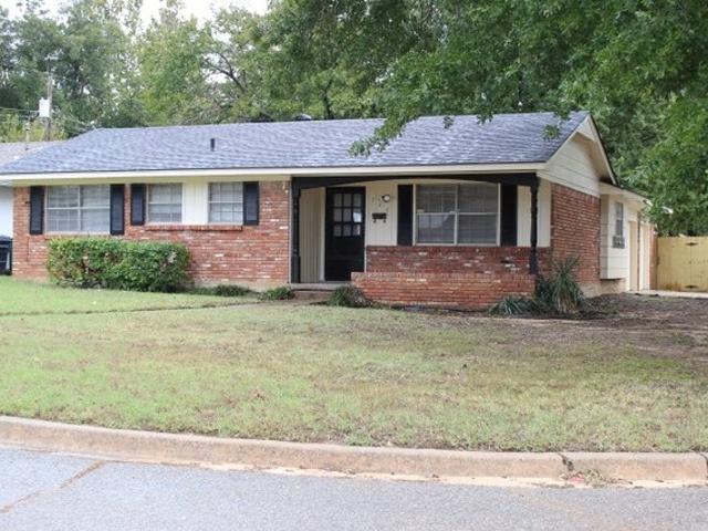 700 Woodland Way, Oklahoma City, OK 73127