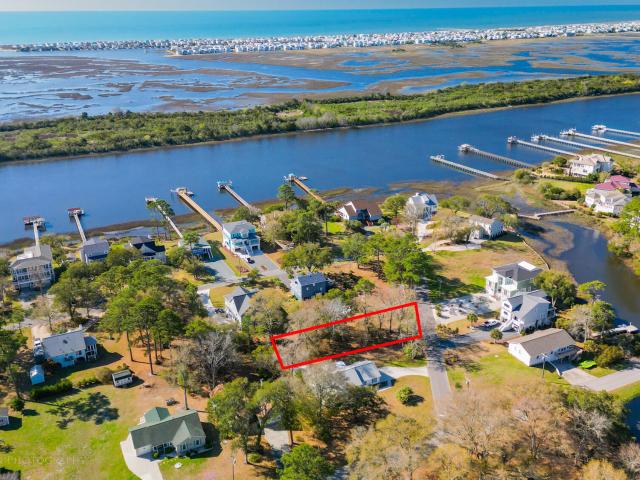 700 Waterway Dr, Sunset Beach, NC 28468 | MLS #100561