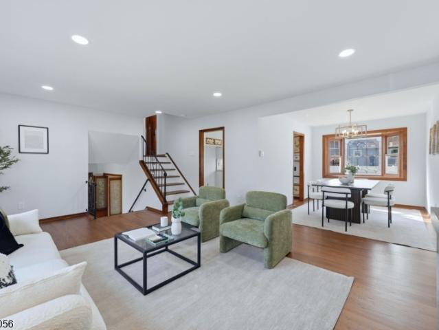 700 Willick Rd