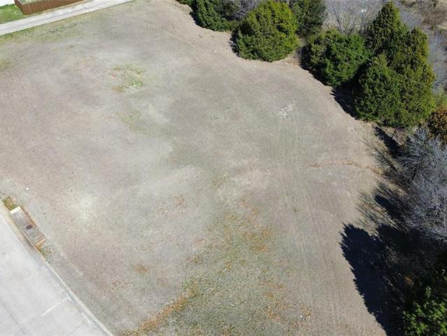 700 Winding Creek Dr, Mesquite, TX 75149 | MLS #21181