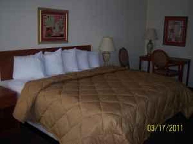 $700 Temporary Housing Rodeway Inn Bellevue