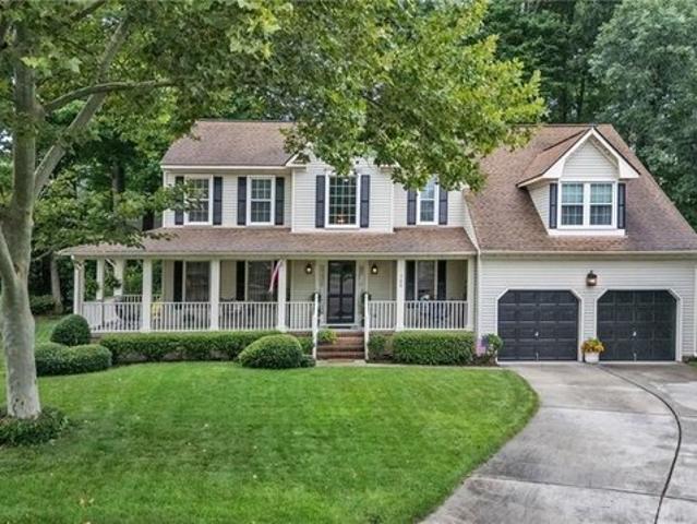 700 Turnbuckle Ct, Chesapeake, VA 23322