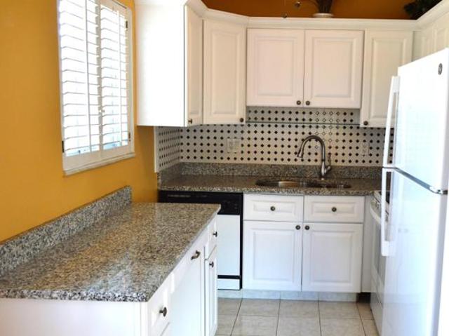 700 Village Green Ct Unit 201, Palm Springs Palm Beach County, FL