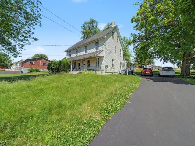 700 Vulcanite Ave