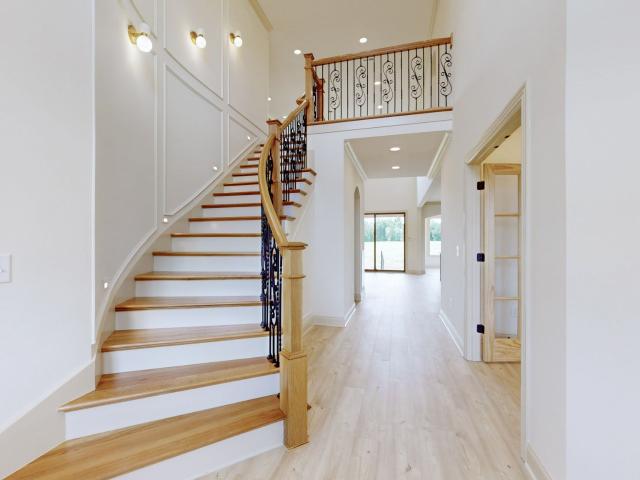 7014 Baker Rd