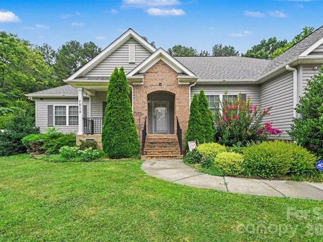 7015 Mt Holly Huntersville Rd Unit 8, Charlotte, NC 28216